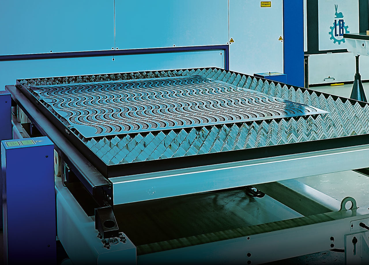 Produzione pacchi lamellari per motori e generatori elettrici